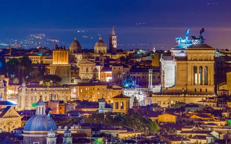 What are the names of the famous seven hills of Rome? - Italy Rome Tour