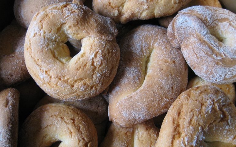 Typical Roman sweets. The “Drunkards” of the Castelli - Italy Rome Tour